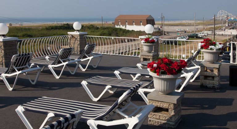 Photo Gallery | The American Inn